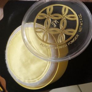 jean nate' | Bath & Body | Vintage Jean Nate Perfumed Bath Powder ...